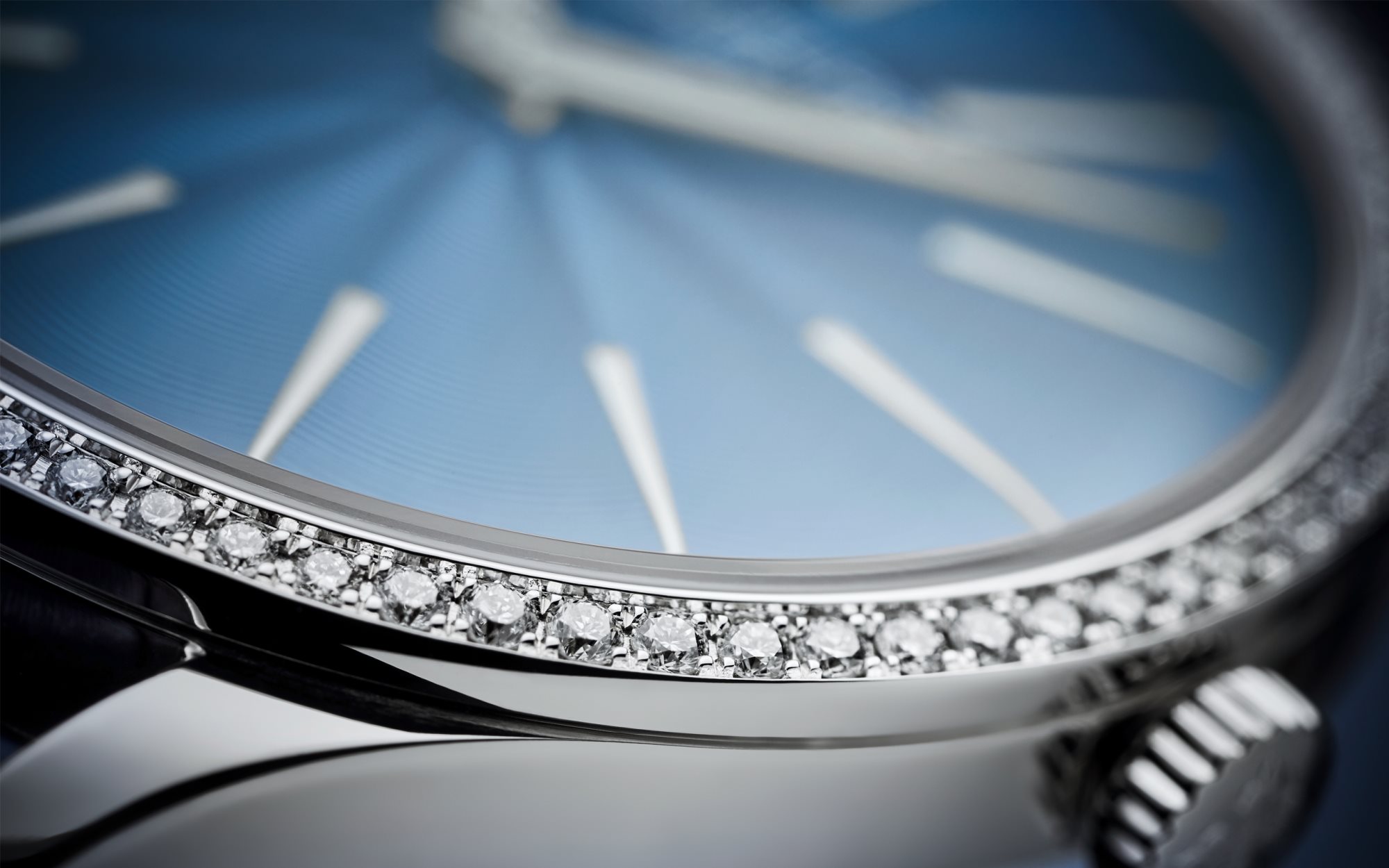 Patek Philippe | Calatrava Ref. 4997/200G-001 White Gold