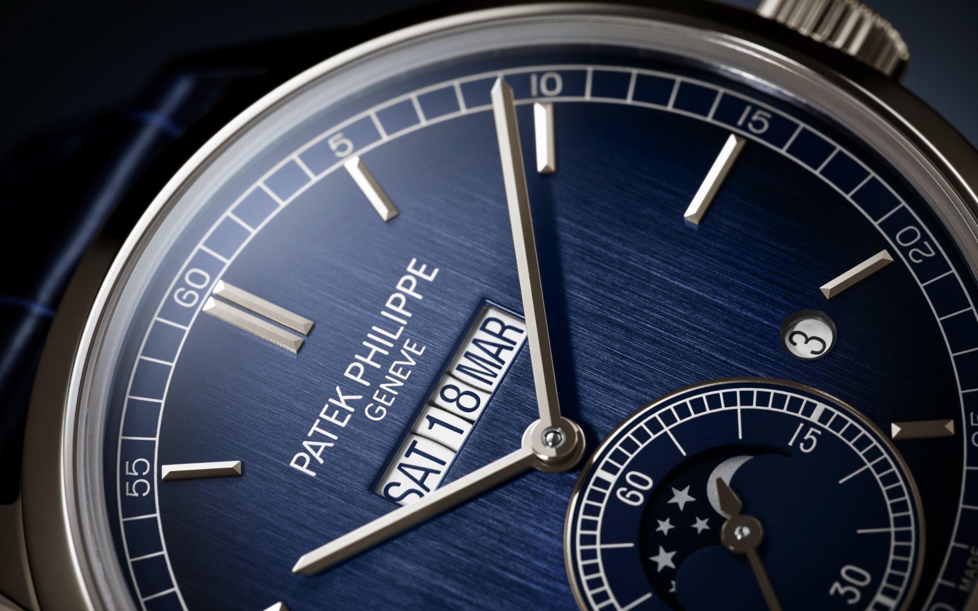 Patek Philippe | In-line Perpetual Calendar 5236P-001