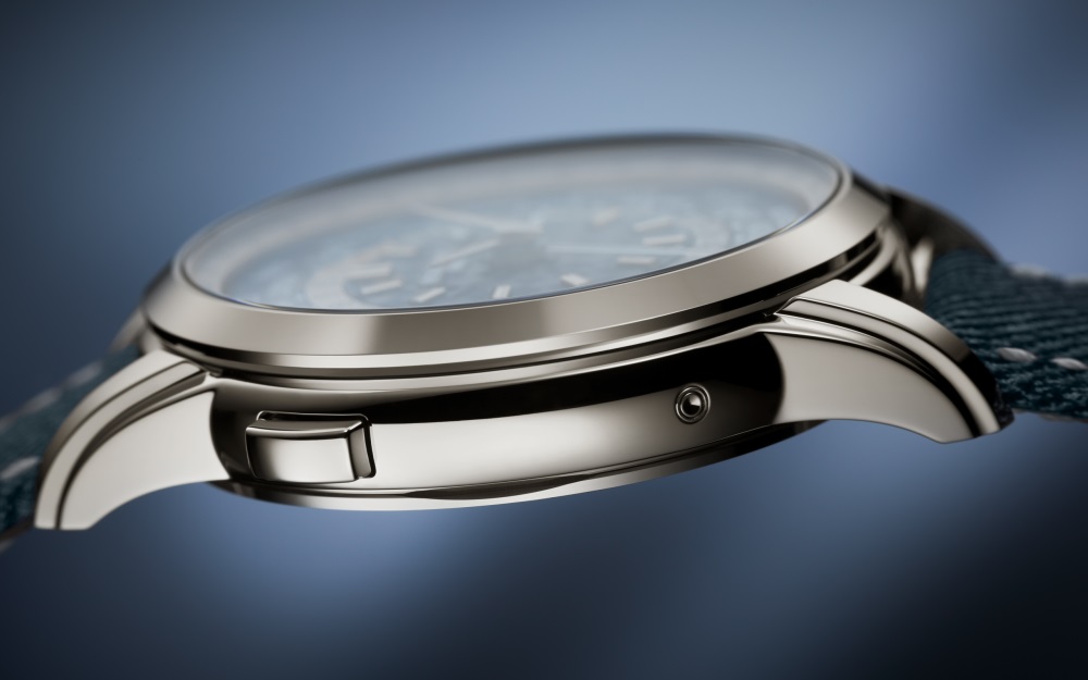 Patek Philippe | Complications Ref. 5330G-001 White Gold