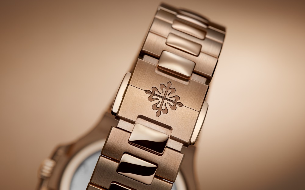 Patek Philippe | Nautilus Ref. 5712/1R-001 Rose Gold