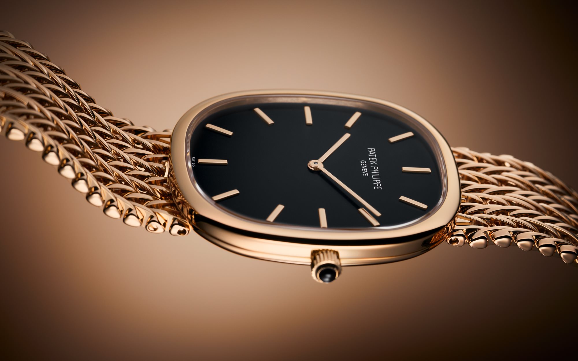 Patek Philippe | Golden Ellipse Ref. 5738/1R-001 Rose Gold