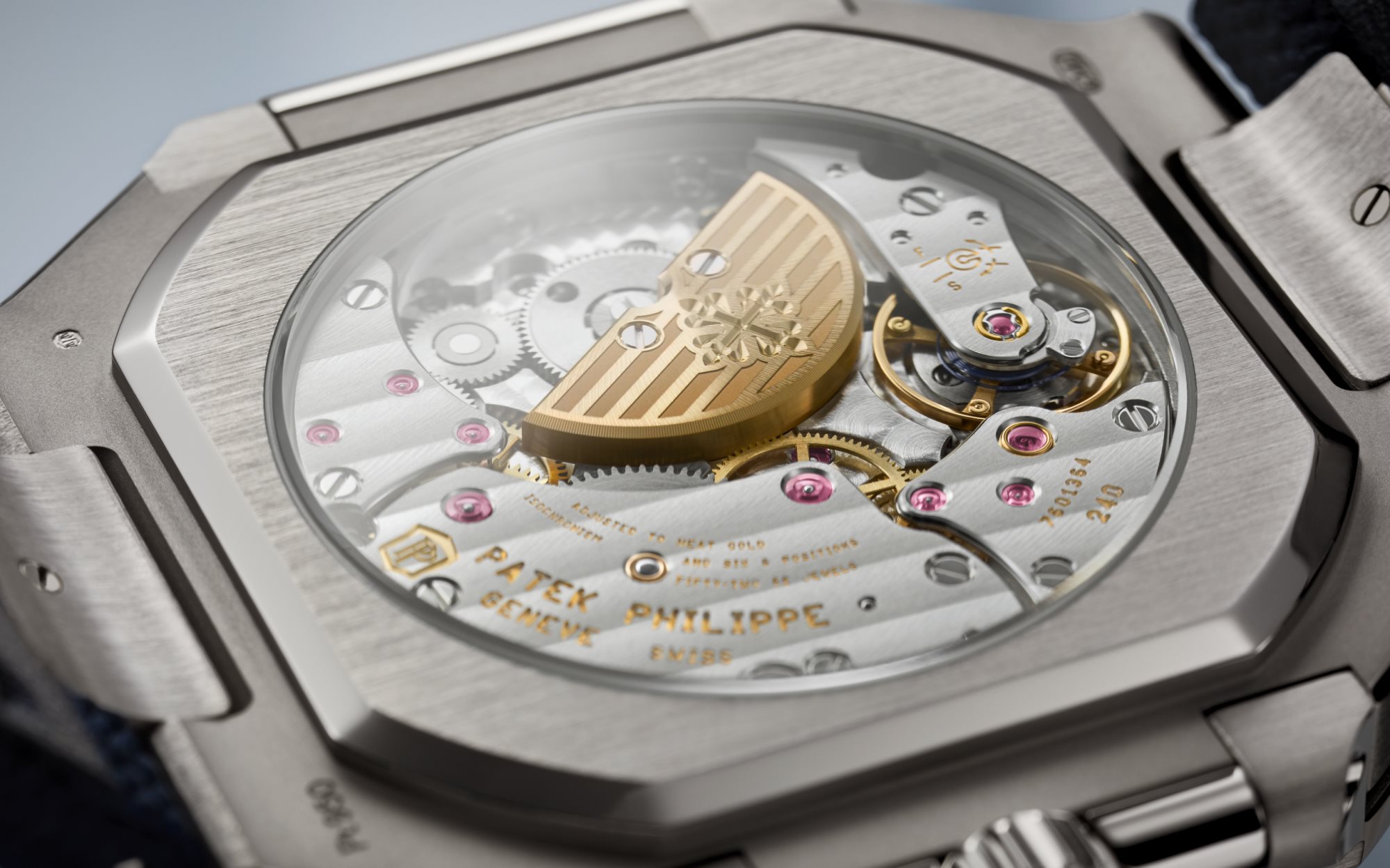 Patek Philippe | Cubitus Ref. 5822P-001 Platinum