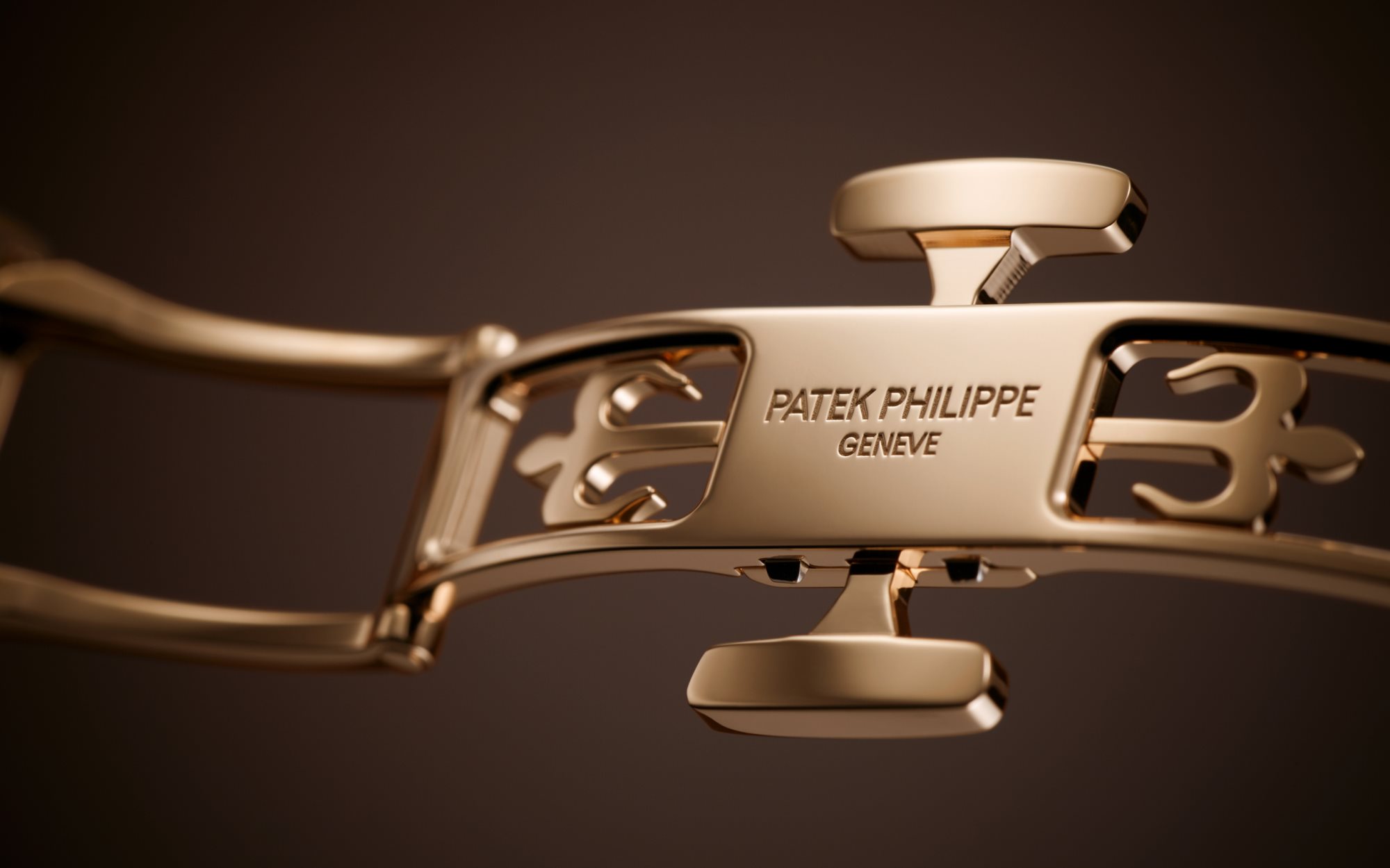 Patek Philippe | Nautilus Ref. 5990/1R-001 Rose Gold