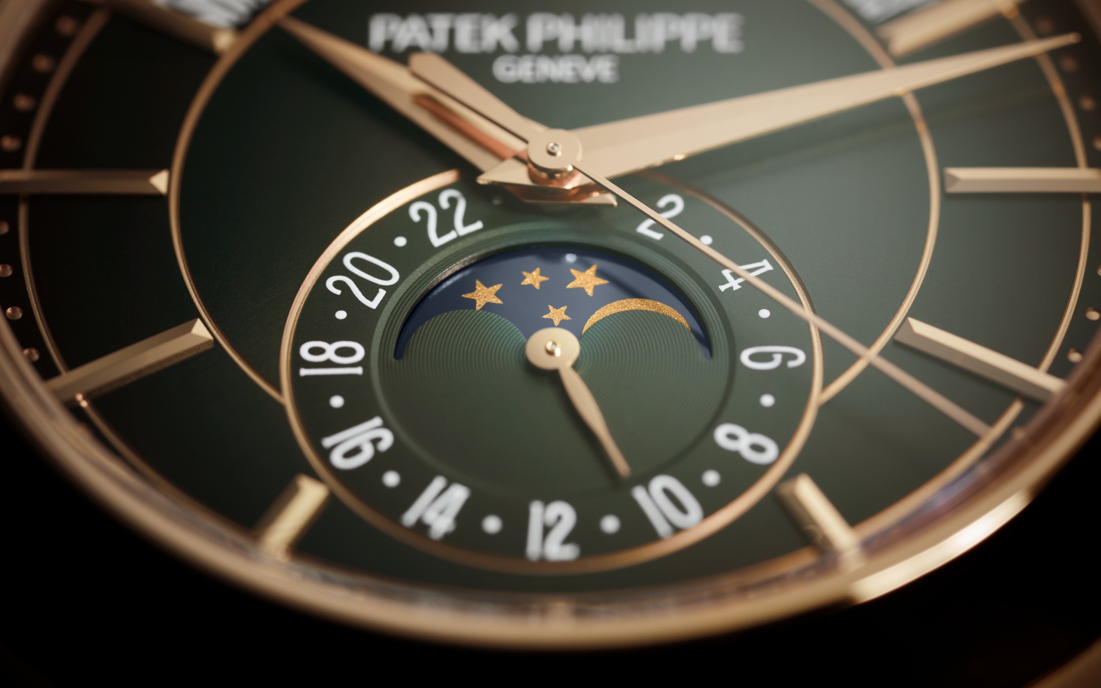 Patek Philippe | Complications Ref. 5205R-011 Rose Gold