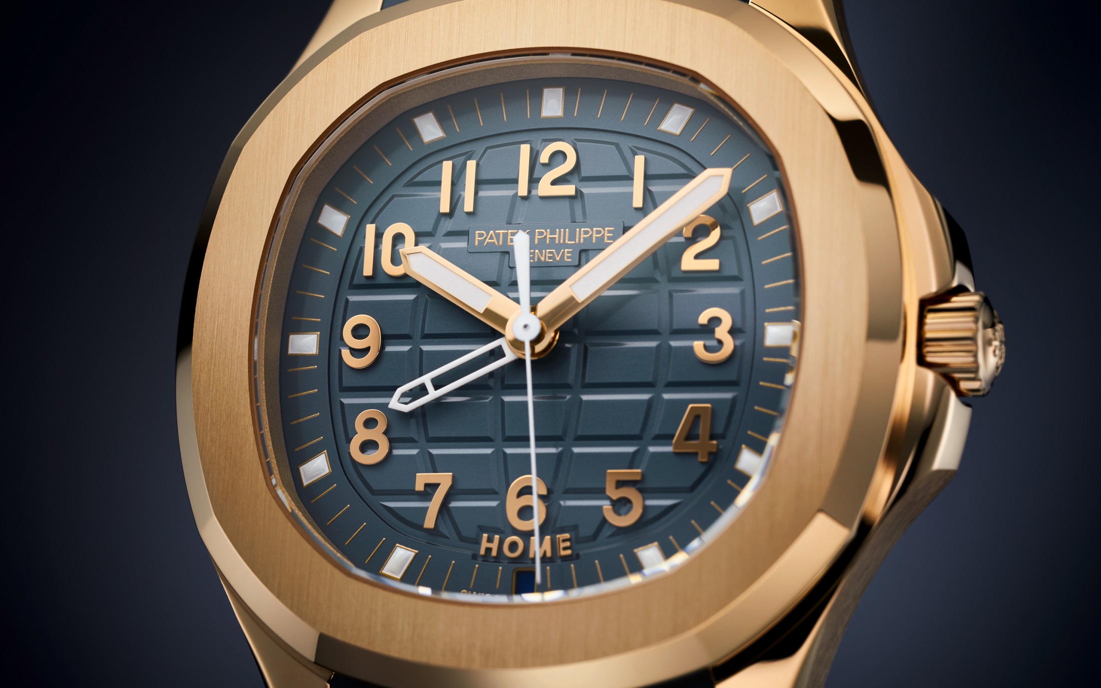 Patek Philippe | Aquanaut Ref. 5269R-001 Rose Gold