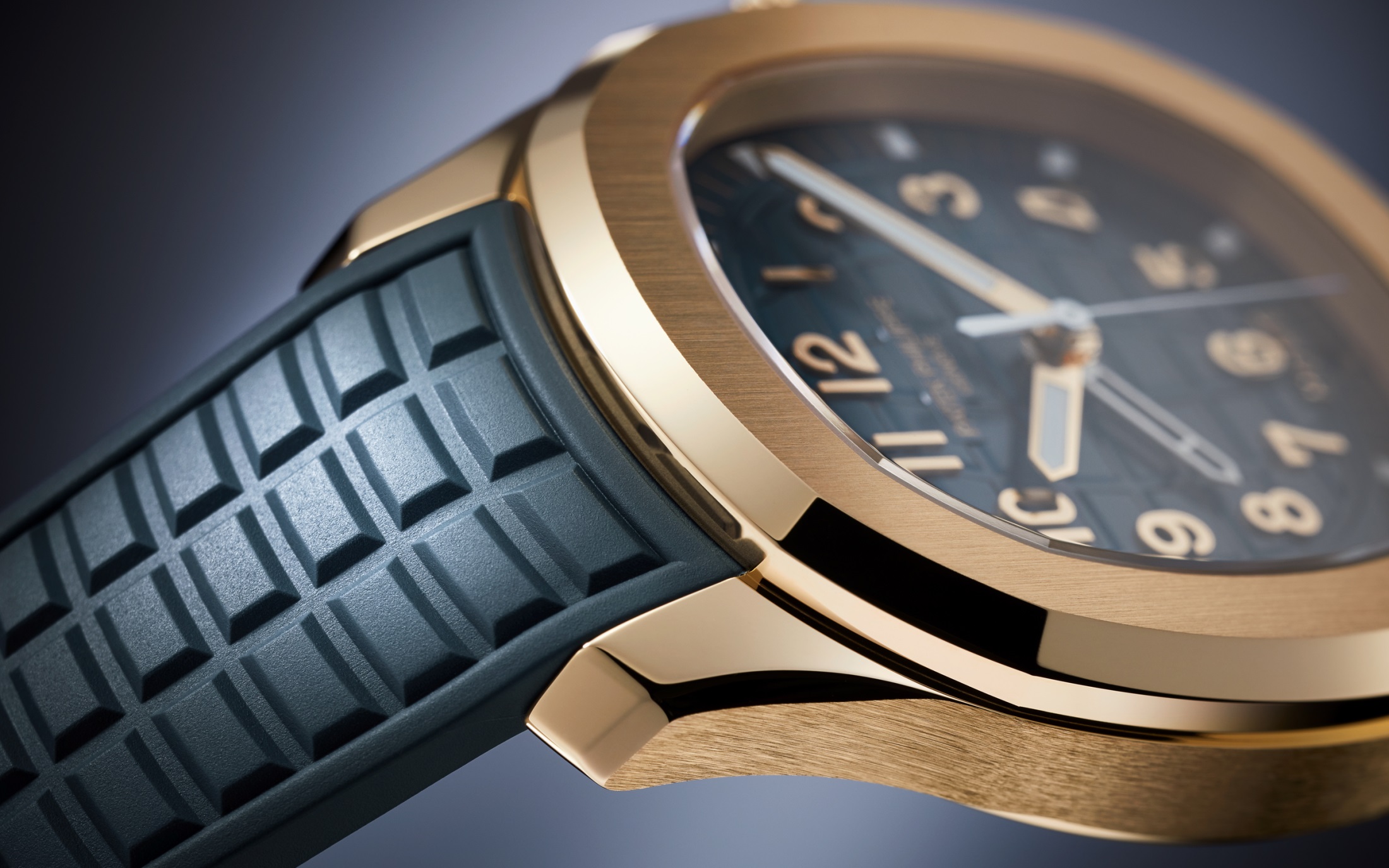 Patek Philippe | Aquanaut Ref. 5269R-001 Rose Gold