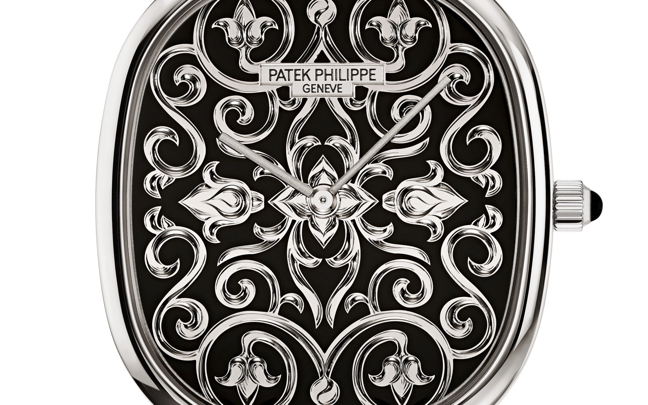 Patek Philippe | Golden Ellipse Ref. 5738/51G-001 White Gold
