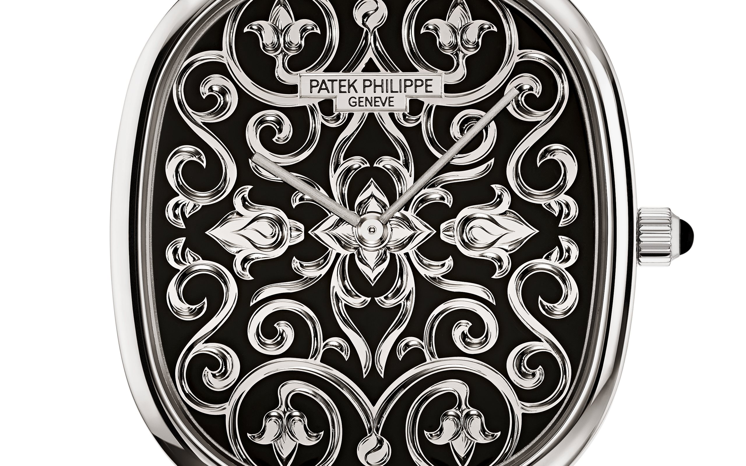 Patek Philippe | Golden Ellipse Ref. 5738/51G-001 White Gold
