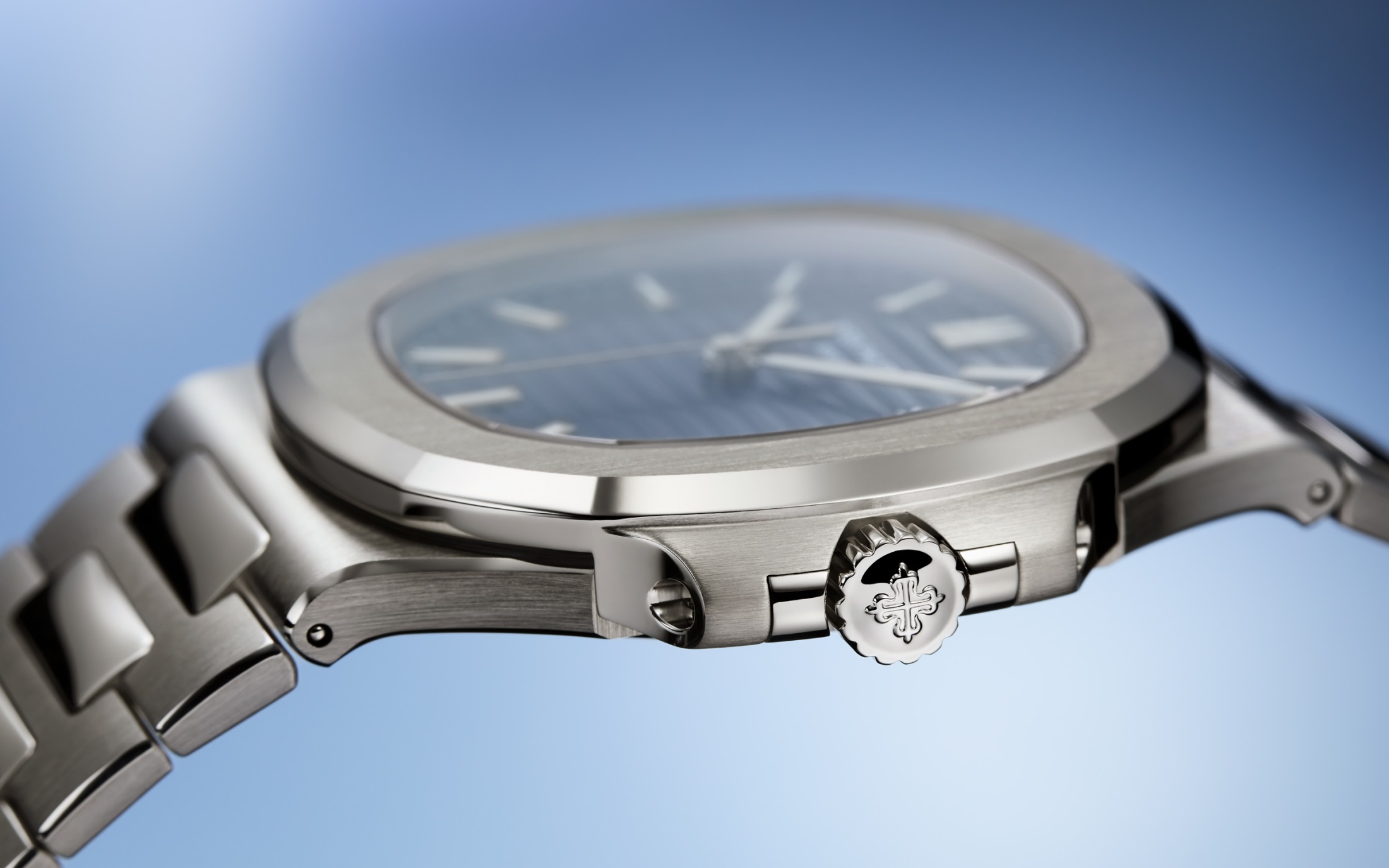 Patek Philippe | Nautilus Ref. 5811/1G-001 White Gold