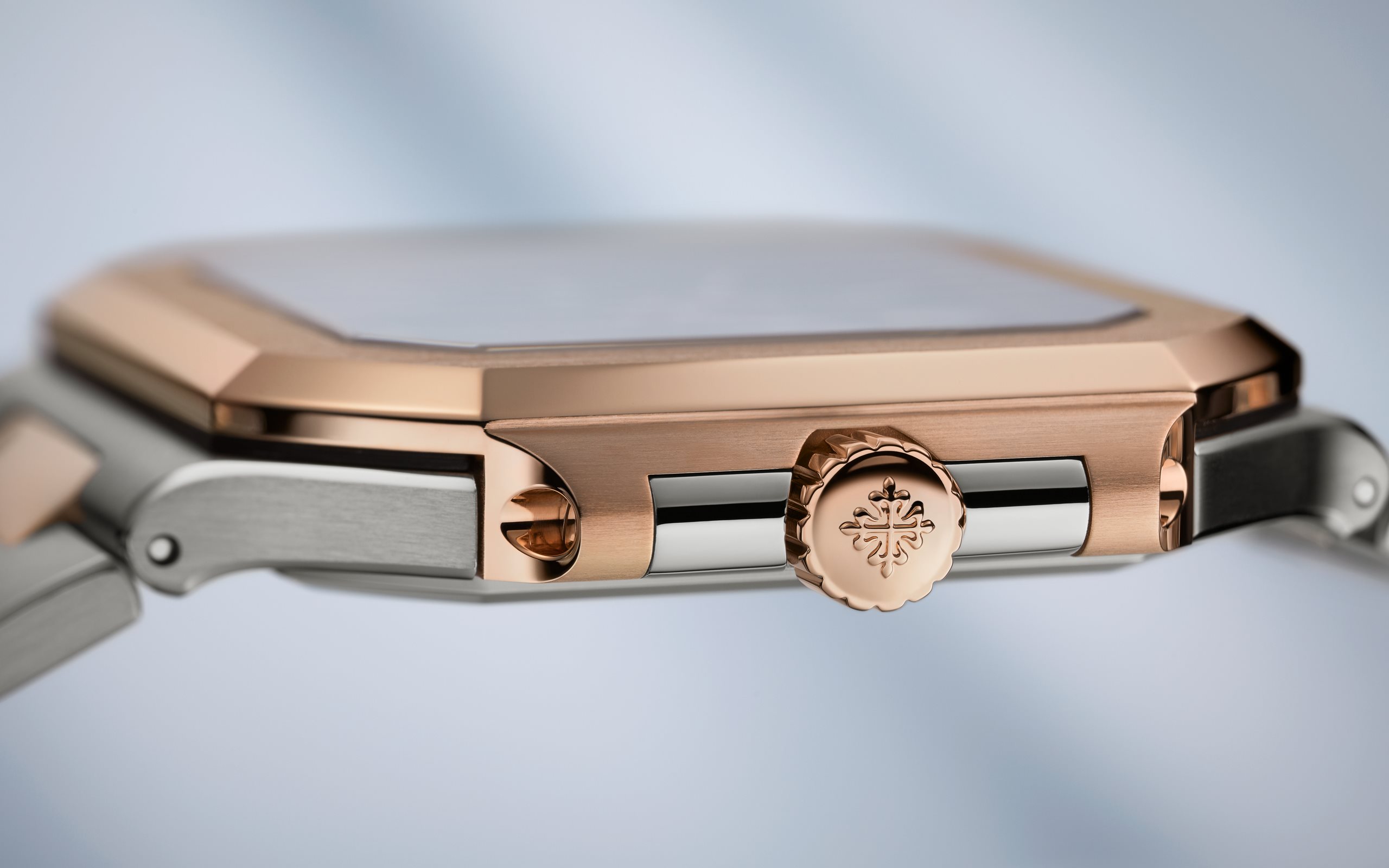 Patek Philippe | Cubitus Ref. 5821/1AR-001 Stainless Steel and Rose Gold