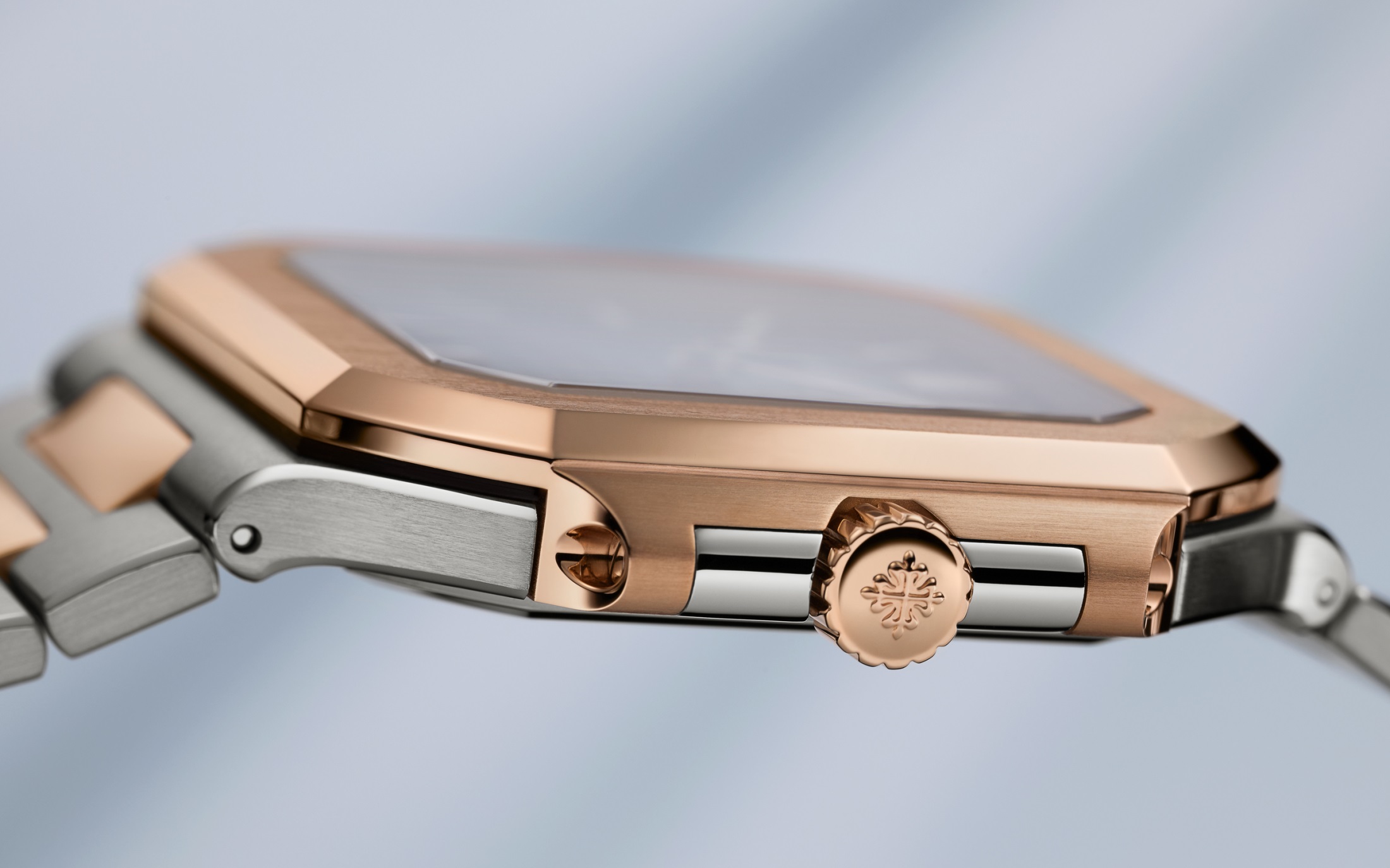 Patek Philippe | Cubitus Ref. 5821/1AR-001 Stainless Steel and Rose Gold