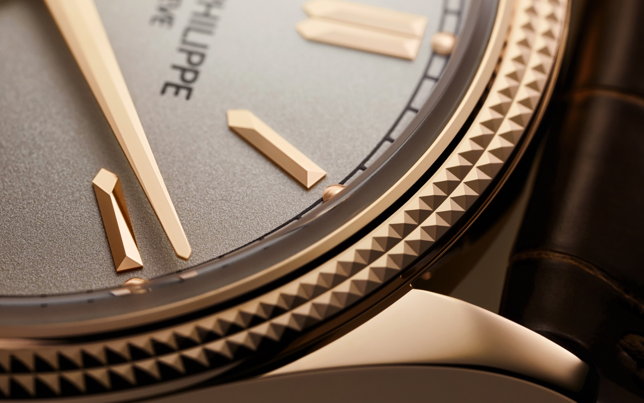 Patek Philippe | Calatrava Ref. 6119R-001 Rose Gold